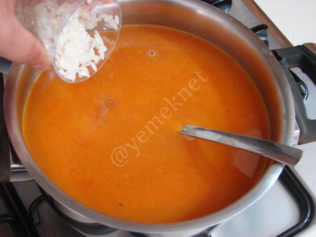 Tavuklu Pirinç Çorbası Nasıl Yapılır? (4/12) | Resimli Yemek Tarifleri