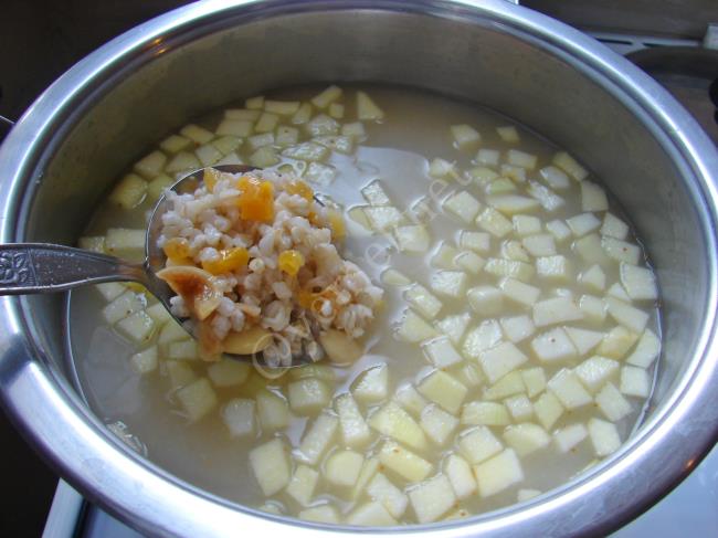 Aşure Tatlısı Nasıl Yapılır? (10/20) | Resimli Yemek Tarifleri