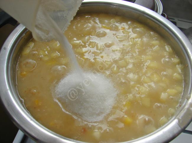 Aşure Tatlısı Nasıl Yapılır? (14/20) | Resimli Yemek Tarifleri