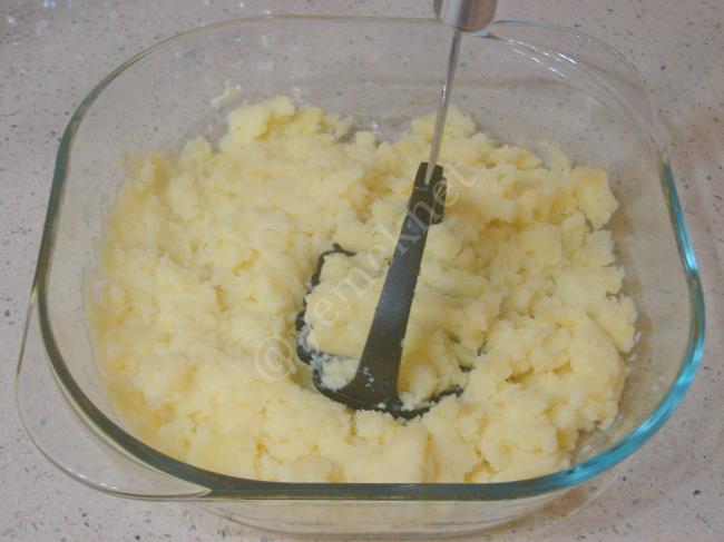 Patates Tarator Nasıl Yapılır? (4/12) | Resimli Yemek Tarifleri