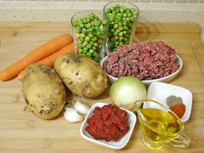 Kıymalı Garnitür Yemeği Nasıl Yapılır? (1/12) | Resimli Yemek Tarifleri